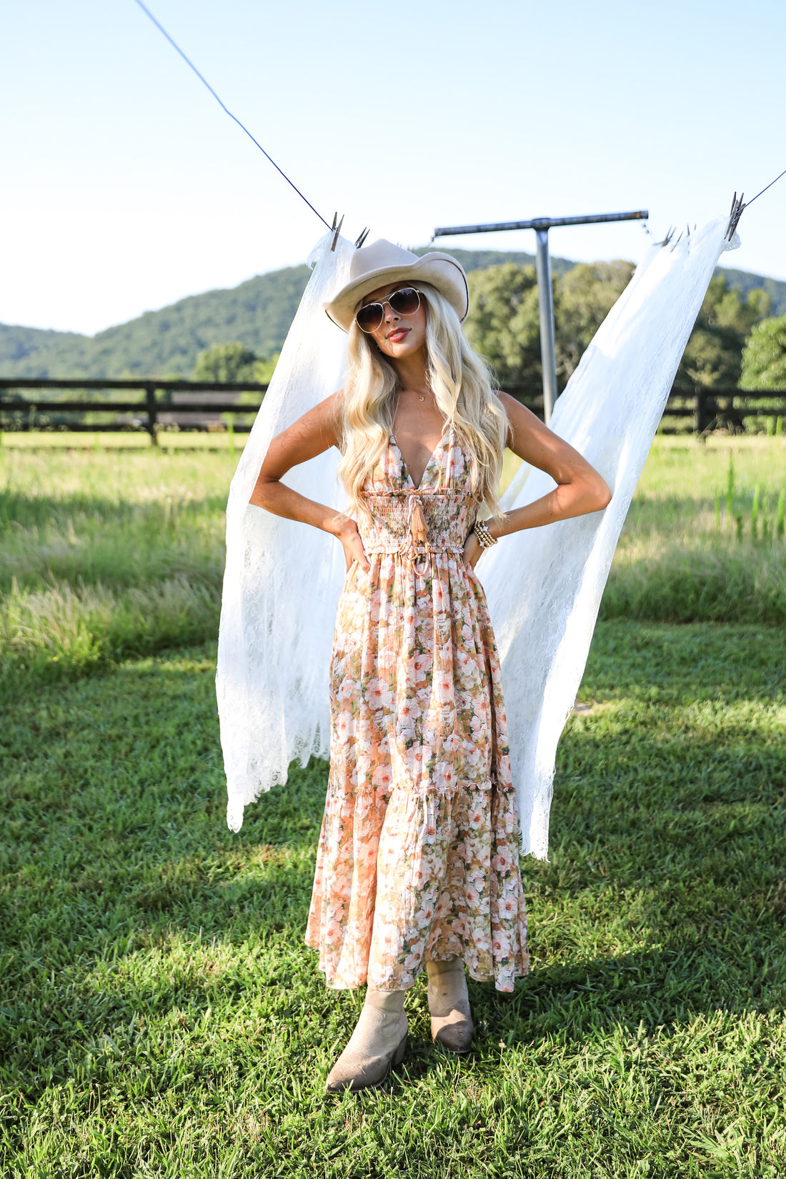 Women’s Online Boutique With Cute Dresses & Trendy Clothes - Dress Up